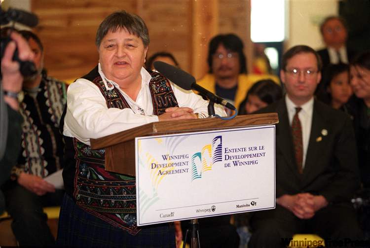 Aboriginal activist Mary Richard dies – Winnipeg Free Press