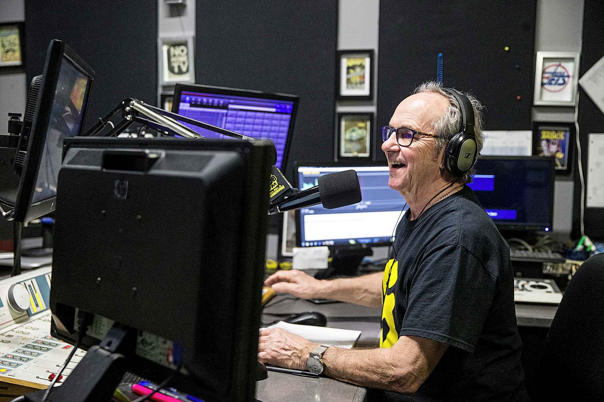 On with the show, Beau – Winnipeg Free Press