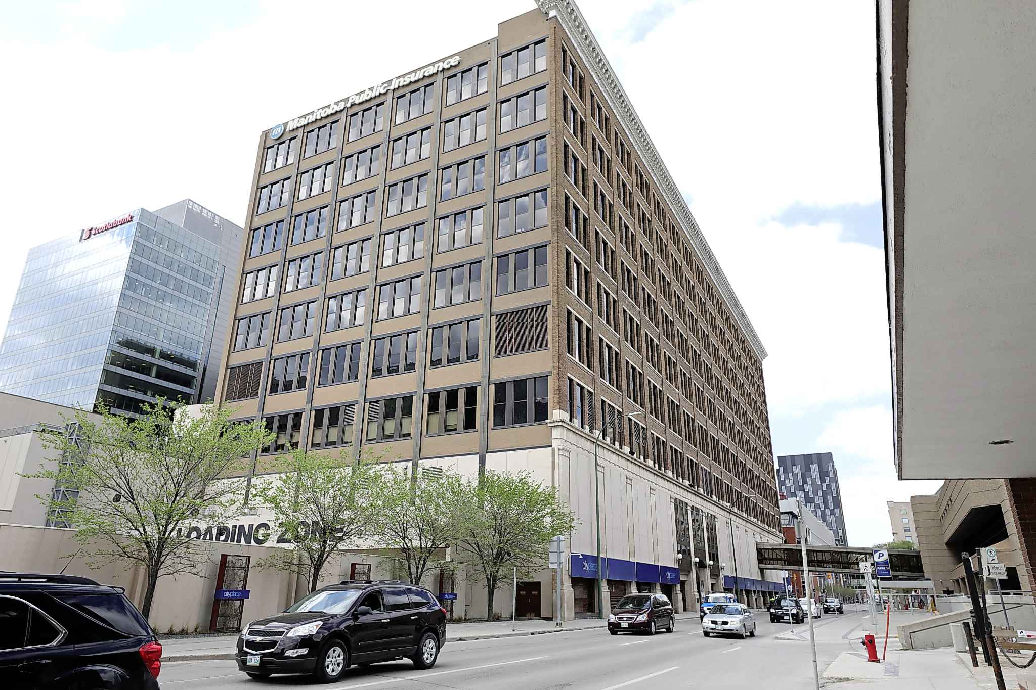 Eaton’s building historical resource designation debated – Winnipeg ...