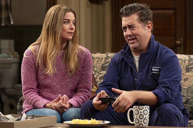Annie Murphy’s new show takes aim at familiar sitcom tropes – Winnipeg ...