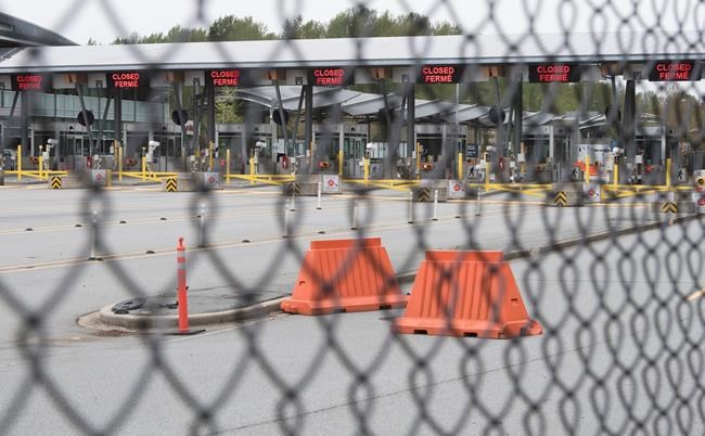 Canadian border workers vote in favour of striking as soon as Aug. 6 ...
