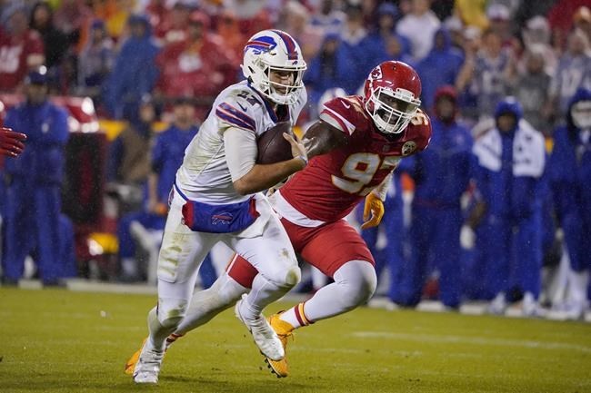 Chiefs defense again a let-down in 38-20 loss to Bills – Winnipeg Free ...