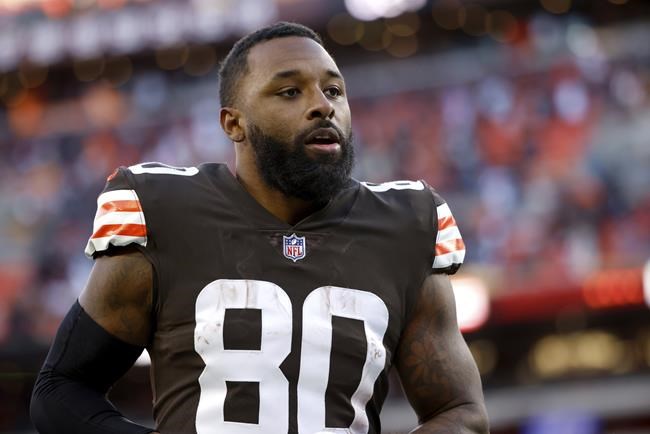 Landry tells Browns he wants to stay, but “ball” with team – Winnipeg ...