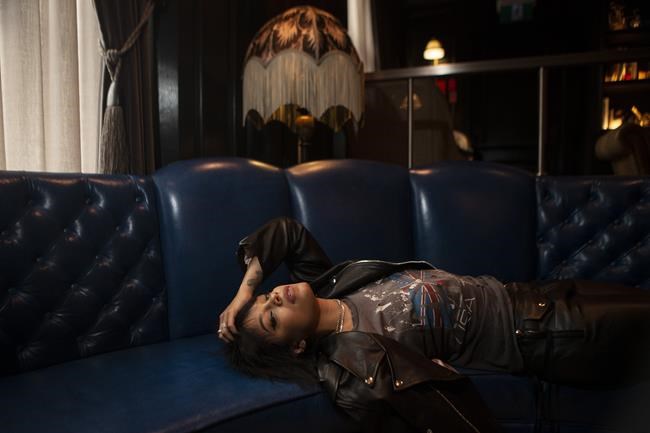 ‘I got scared’: Fefe Dobson faces her past ‘fear’ with a return to ...