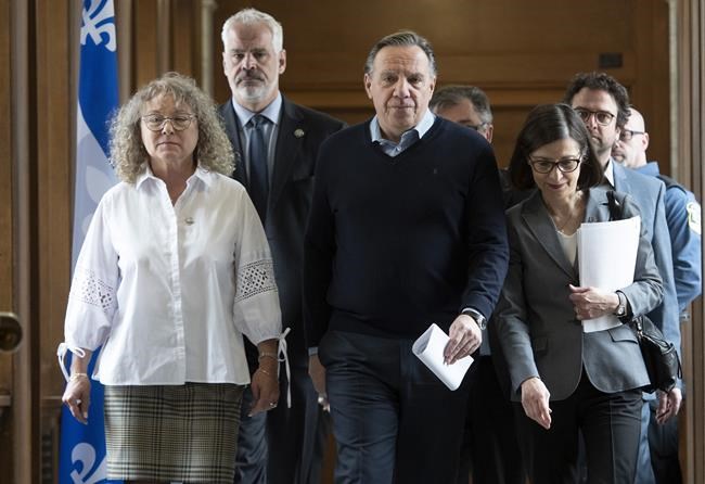 Quebec ministers responsible for early pandemic response not running ...