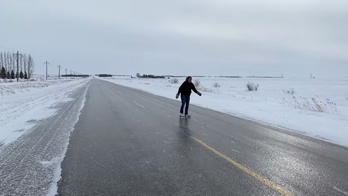 In Manitoba, icy highways are literally skating rinks – Winnipeg Free Press