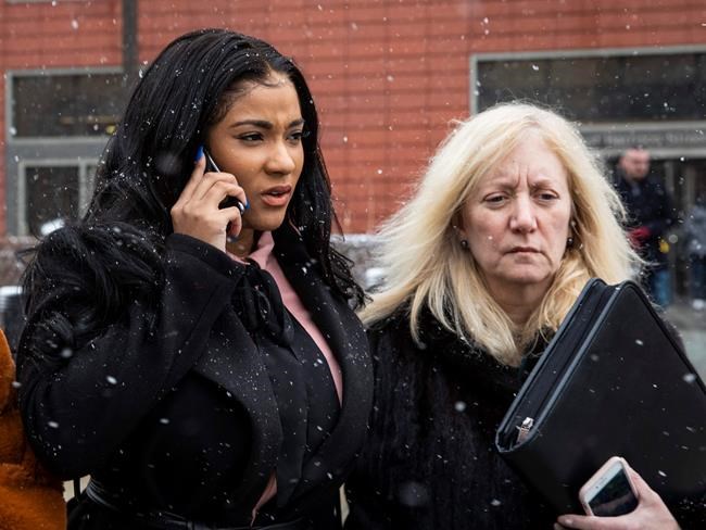 R. Kelly girlfriend can return to Kelly home for belongings – Winnipeg ...