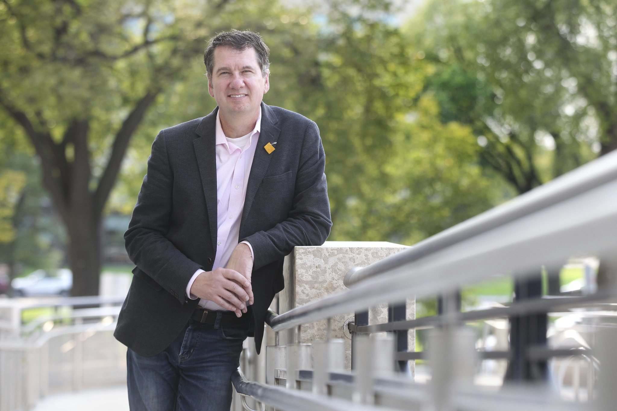 Martin to launch leadership bid Monday – Winnipeg Free Press