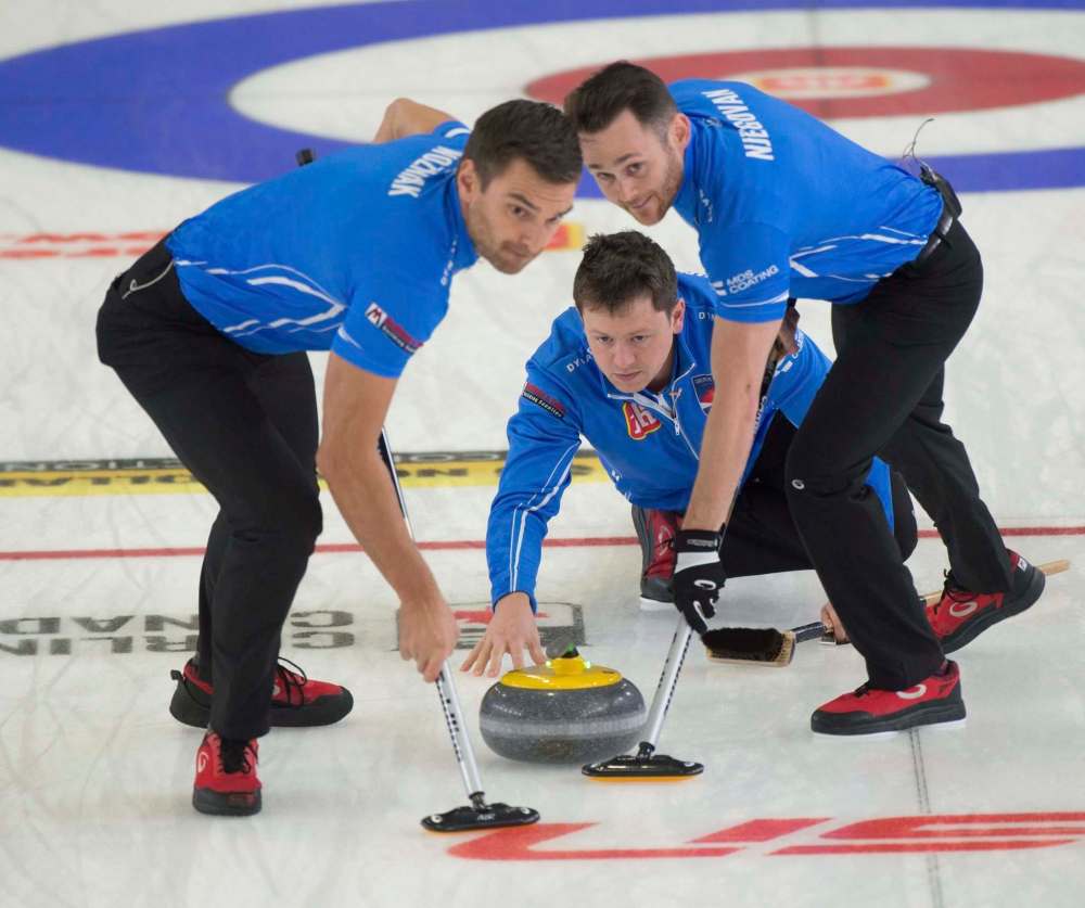 Team Gunnlaugson controls own fate at pre-Oly curling trials – Winnipeg ...