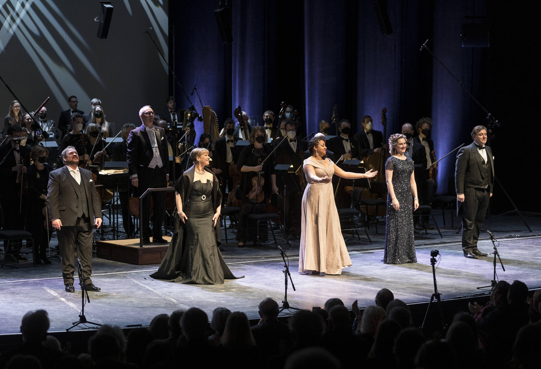 Opera fans treated to solid greatest hits – Winnipeg Free Press