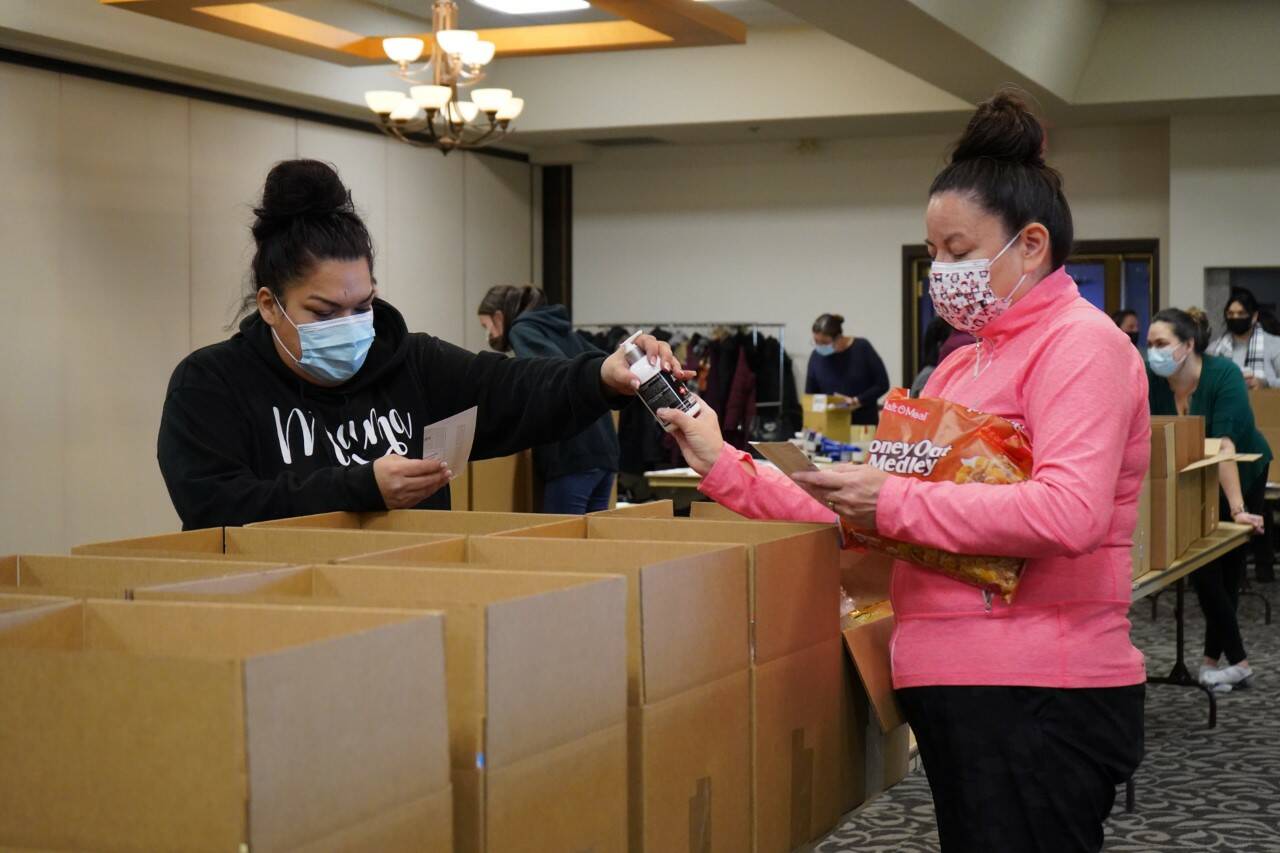 Ma Mawi Wi Chi Itata hamper drive doles out food for families in need ...