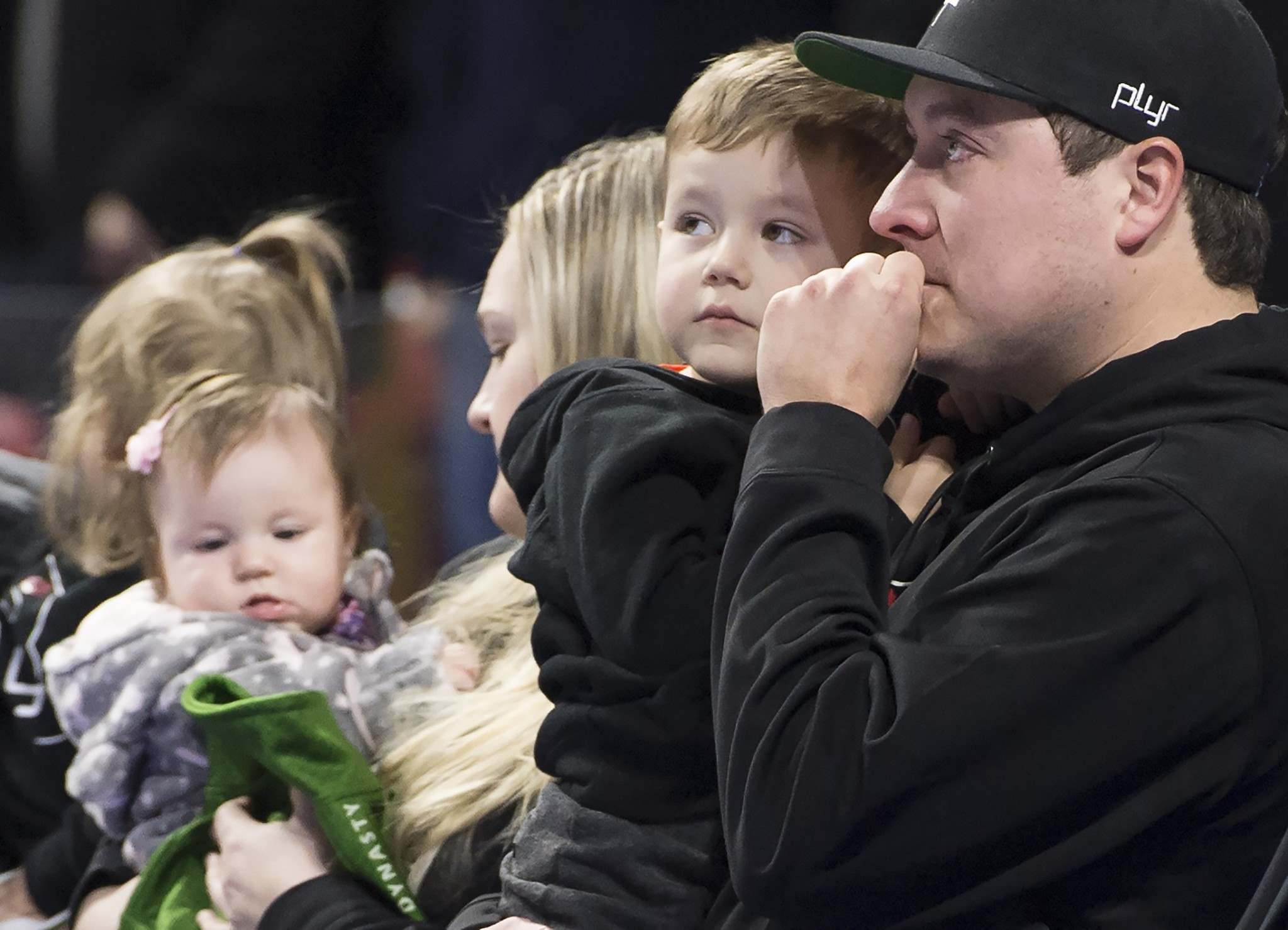 Curling fans wear green to honour Schmirler, remember Jenkins at ...