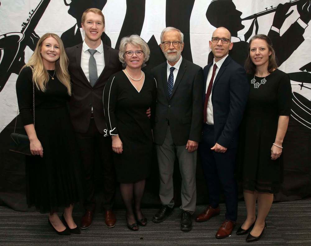 Social page – Winnipeg Free Press