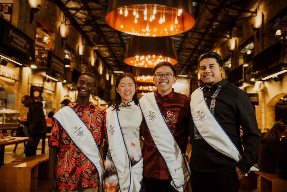 Folklorama allows them to shine brightly – Winnipeg Free Press