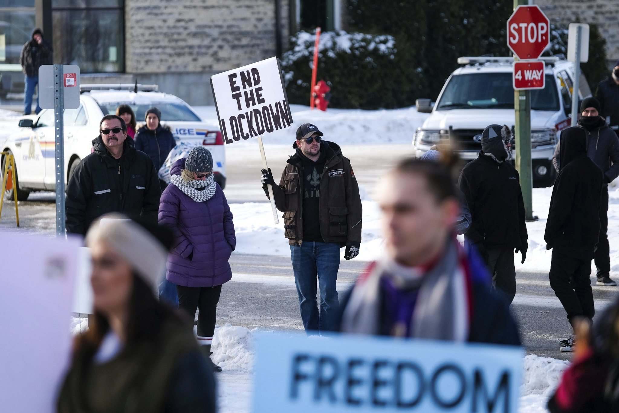 Steinbach protest calls for end to code-red restrictions – Winnipeg ...