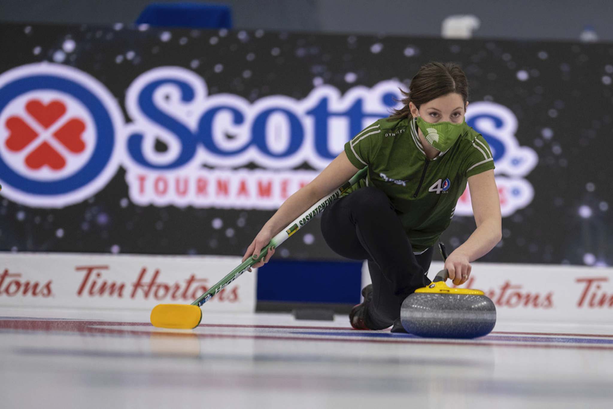 Former Manitoban returns to the curling spotlight – Winnipeg Free Press