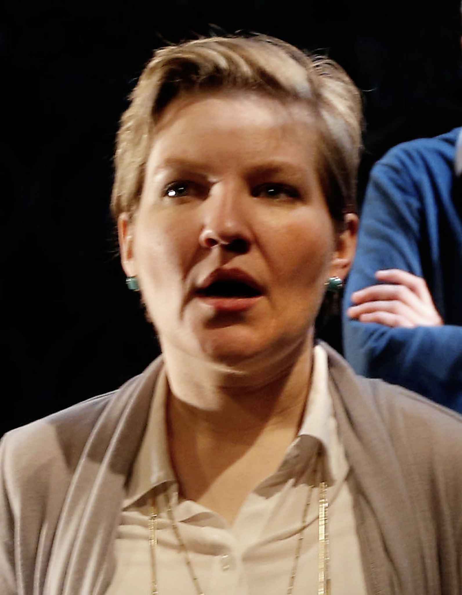 The show must go… dark? – Winnipeg Free Press