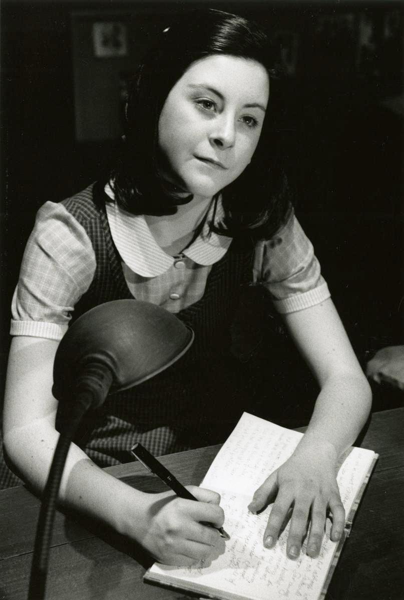 The stress of being a child stage actor made Maggie Blake physically ...