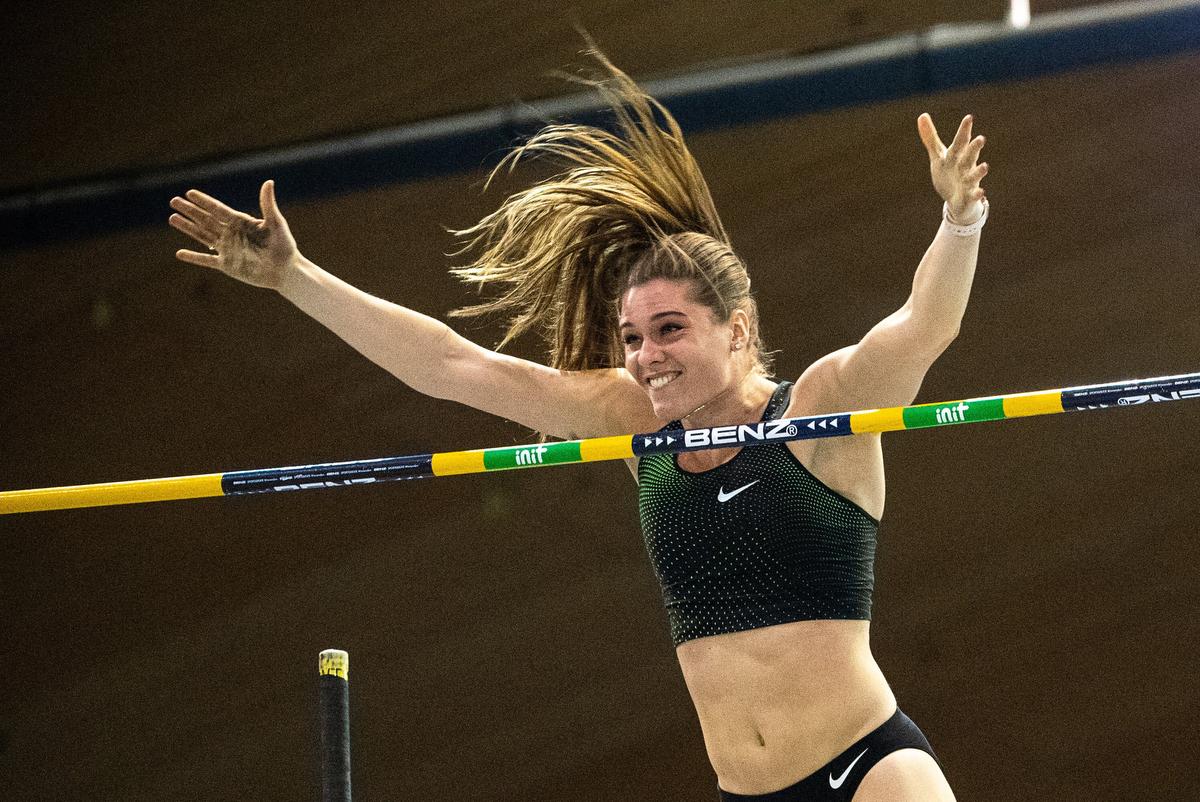 Canadian pole vault champ Alysha Newman has sets her sights on ...