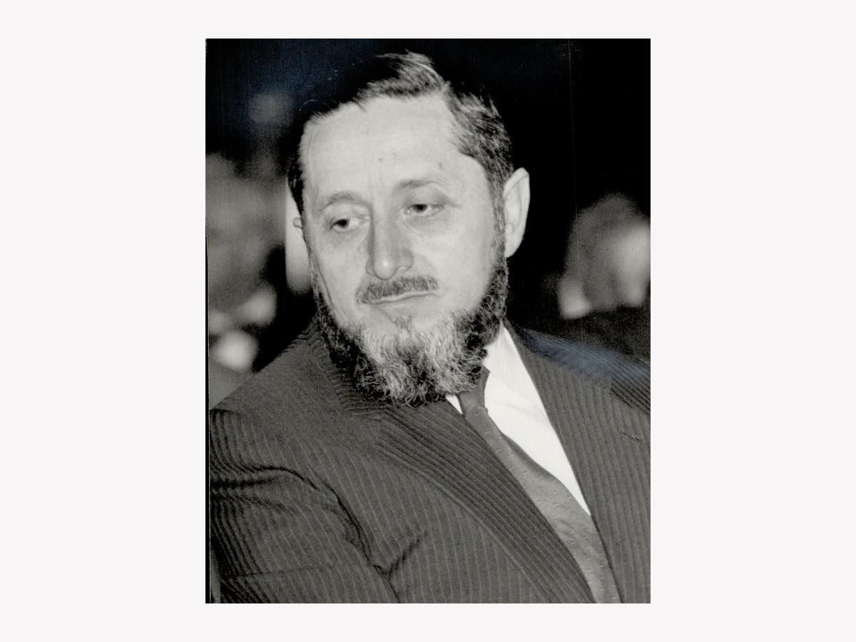 They fled the Nazis and built a real estate empire. Now Toronto’s famed ...
