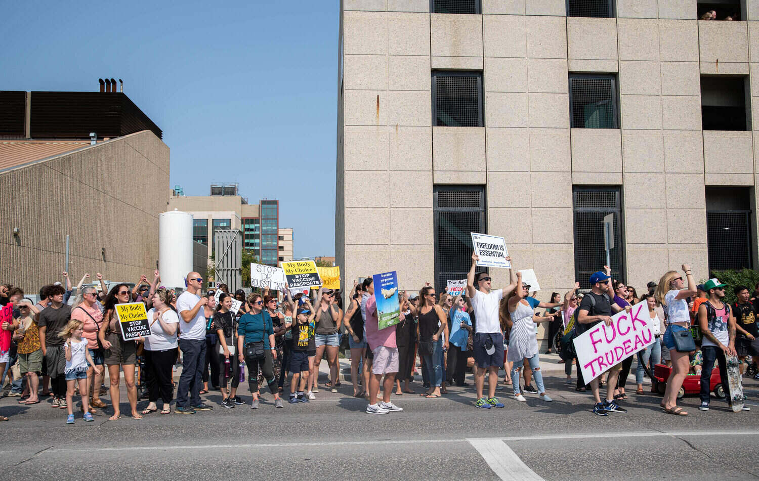 Tories defeat abortion protest buffer-zone bill – Winnipeg Free Press