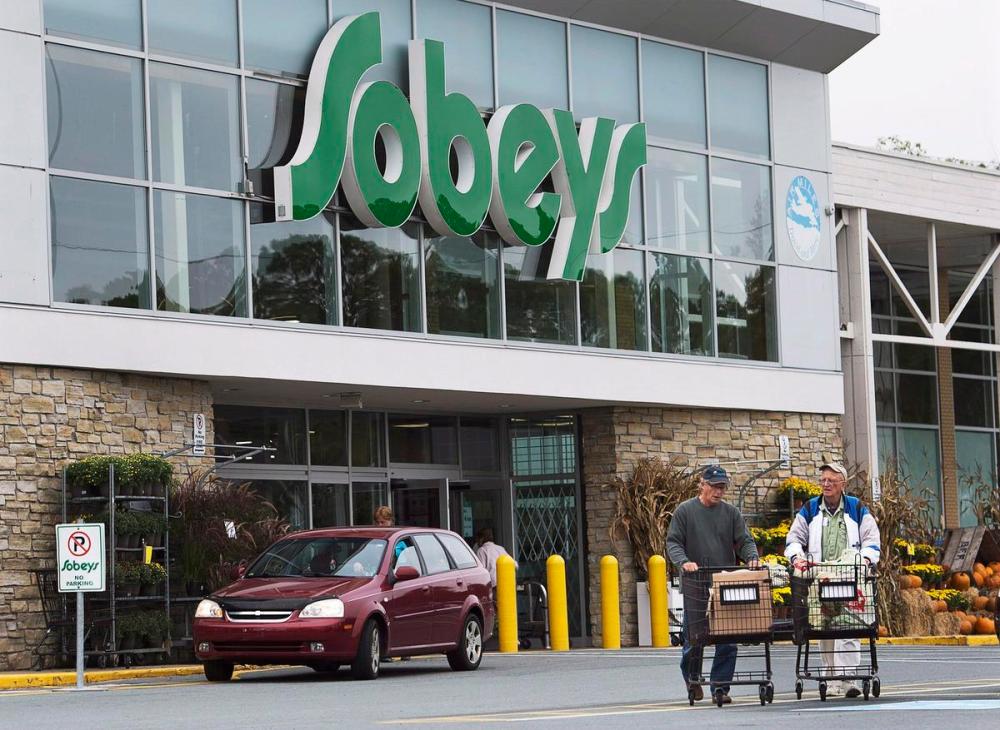 Sobeys is doing the right thing on pandemic pay. Loblaws and Metro ...