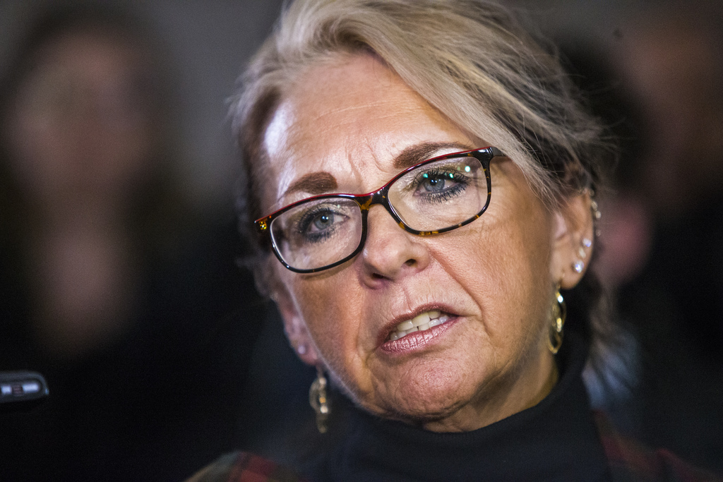 Manitoba public service unions facing ultimatum: layoffs or work ...