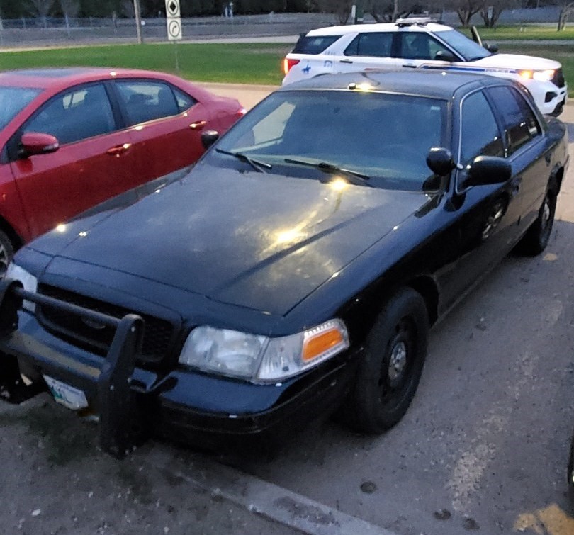 Driver of fake RCMP cruiser charged – Winnipeg Free Press