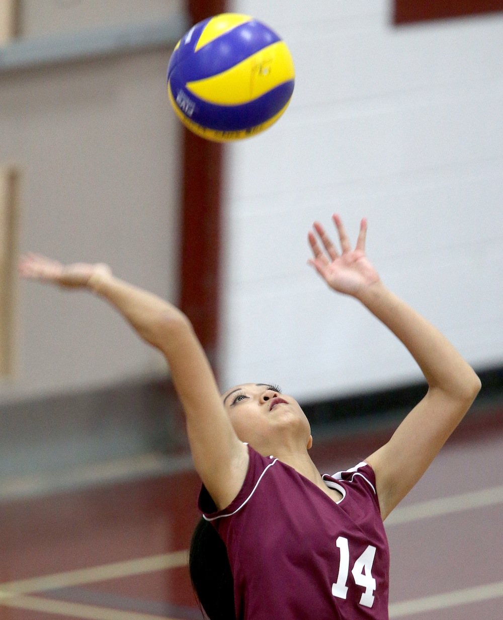 High school volleyball: Daniel McIntyre Maroons vs. Grant Park Pirates ...