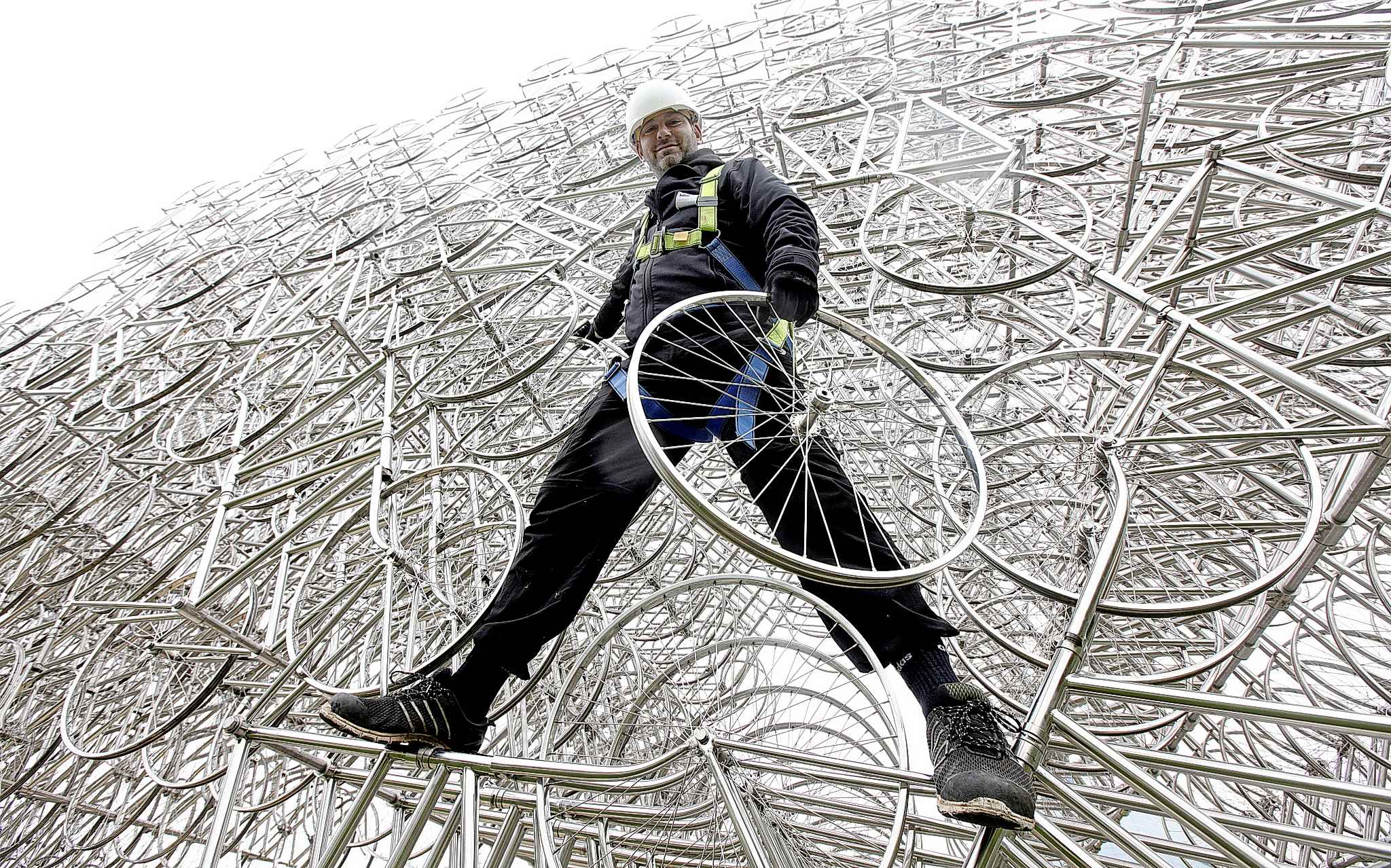 Ai Weiwei’s Forever Bicycles installation finds its way from Austin to ...