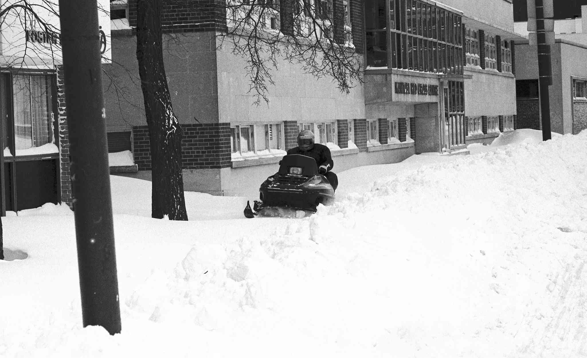 Looking back: The Blizzard of 1986 – Winnipeg Free Press