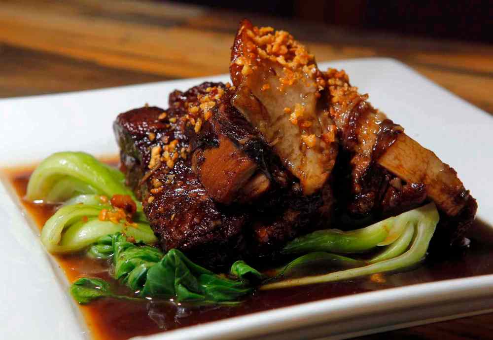 Jeepney Restaurant: a Filipino feast – Winnipeg Free Press