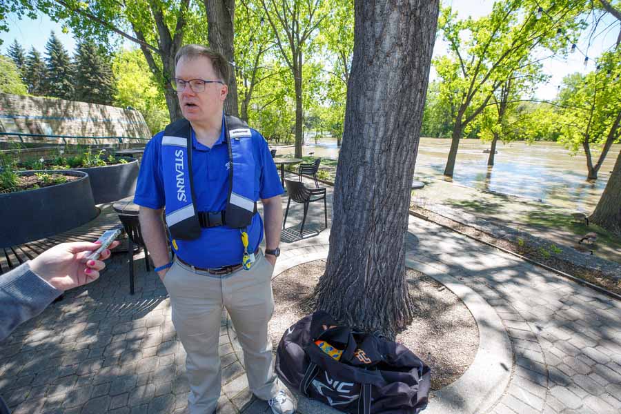 Water safety concerns rise with flood waters – Winnipeg Free Press