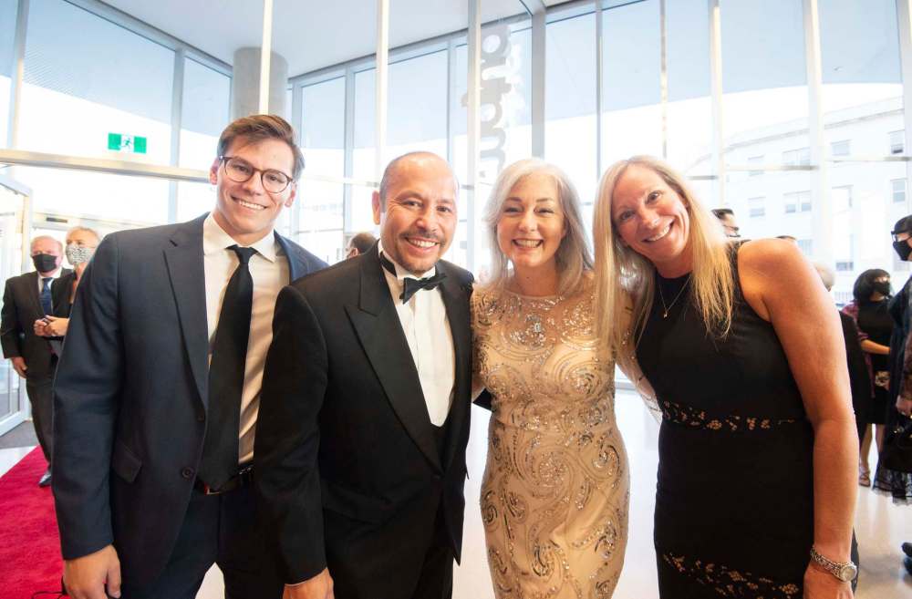 Having a ball – Winnipeg Free Press