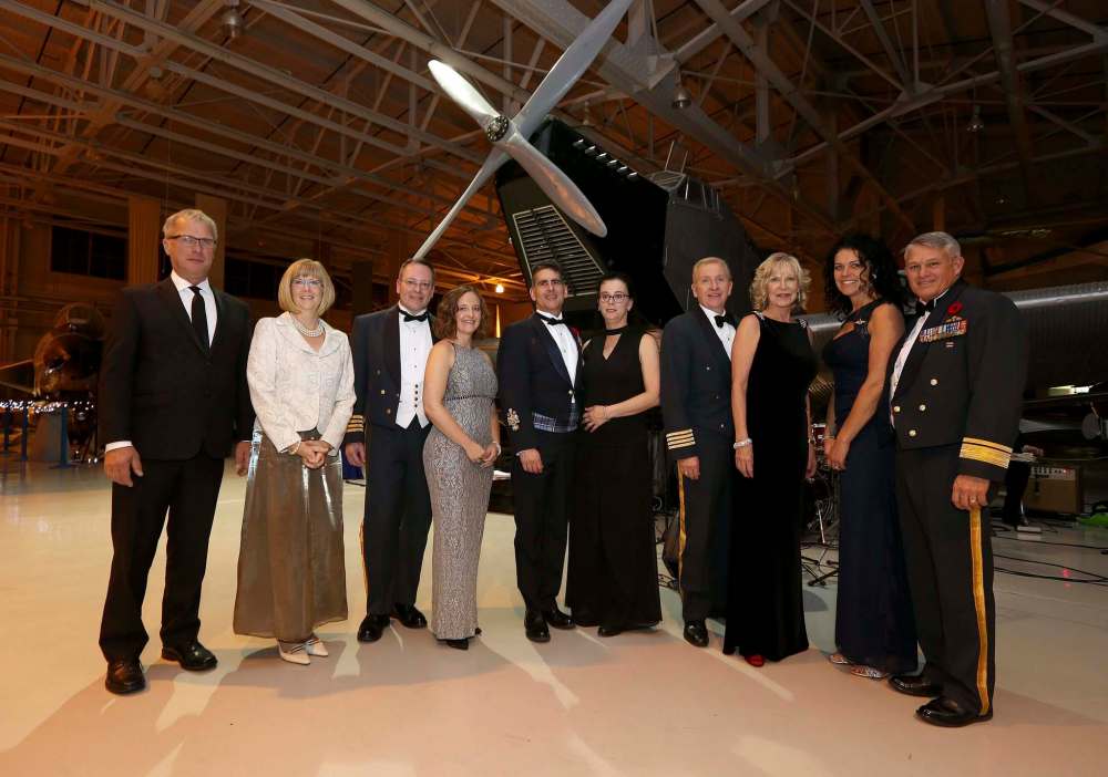 The Social Page: Flight night – Winnipeg Free Press