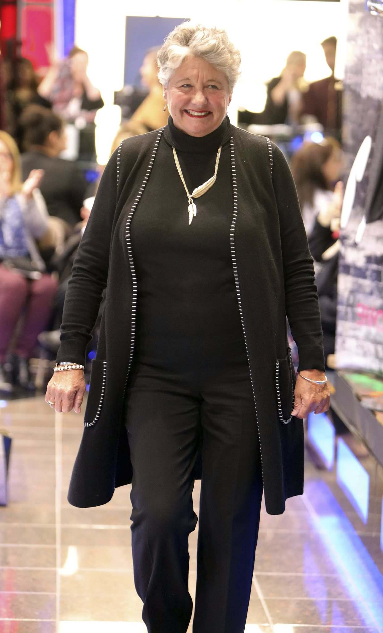 The social page: Nygård fashion – Winnipeg Free Press