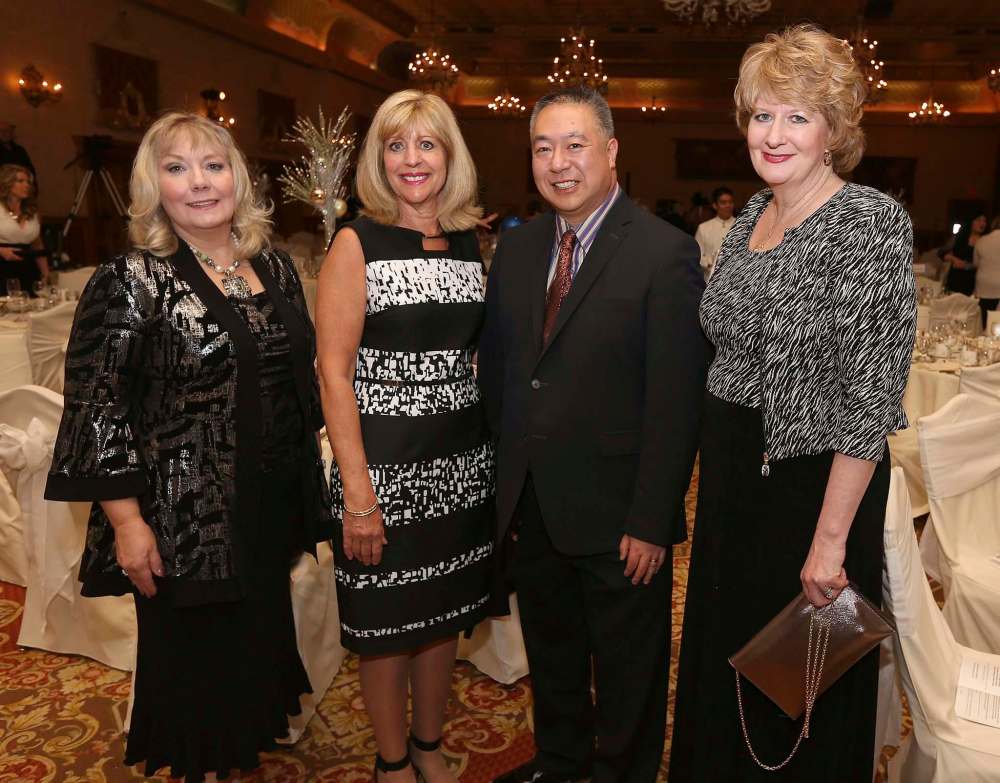 The social page – Winnipeg Free Press