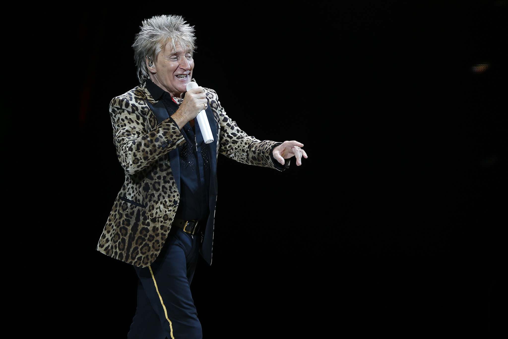 Forever young, Rod Stewart still rocking, after all these years ...