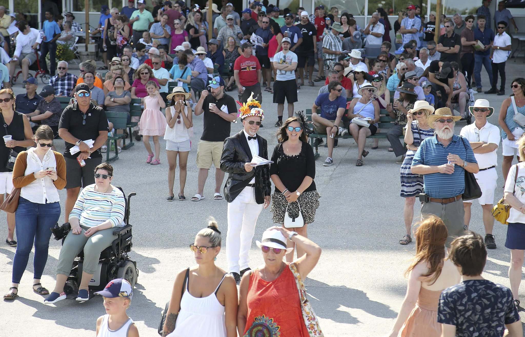 Social page – Winnipeg Free Press