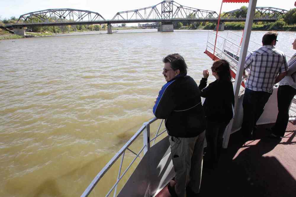 The Paddlewheel Queen’s last voyage – Winnipeg Free Press