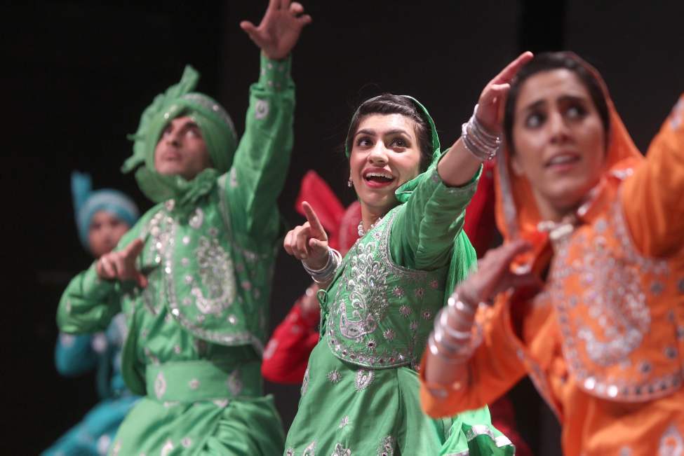 Raunak – showcasing South Asian talent in Winnipeg – Winnipeg Free Press