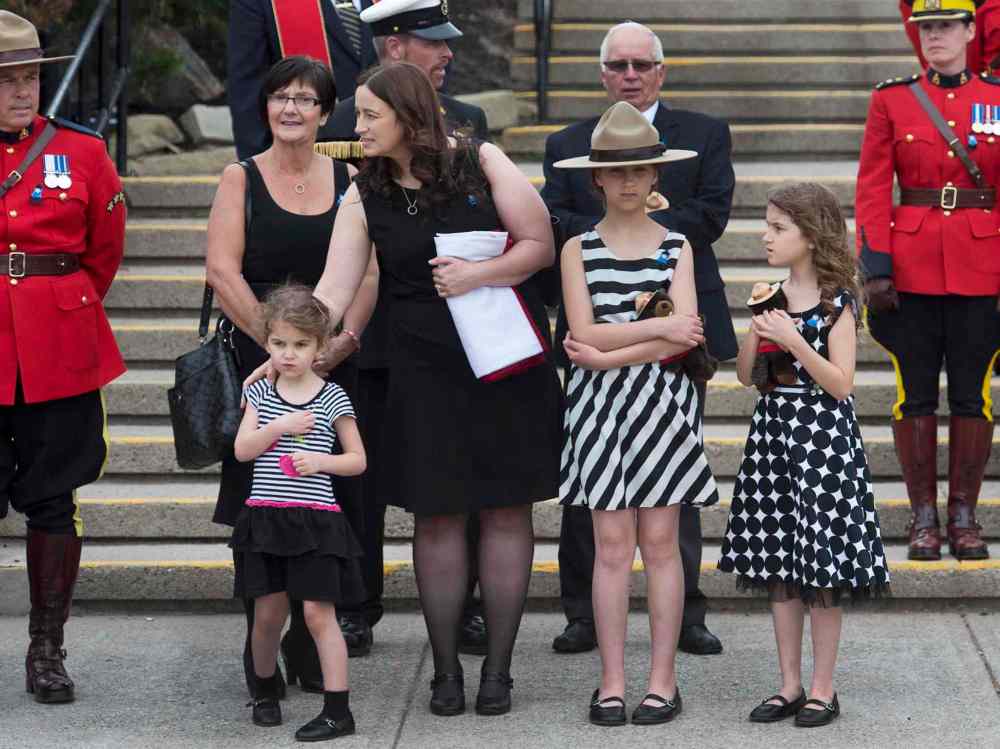Canadians celebrate the lives of murdered Moncton officers – Winnipeg ...
