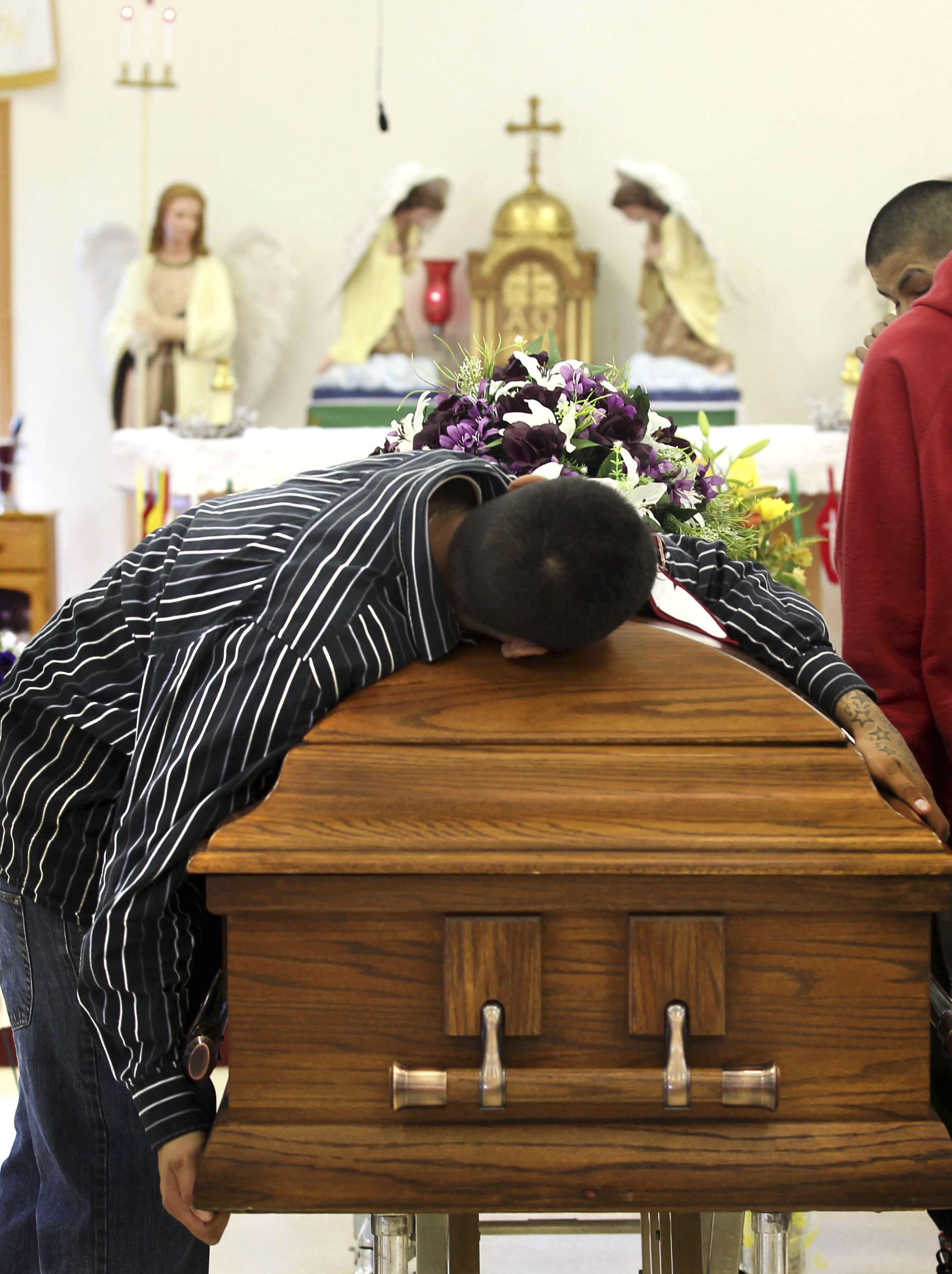 Lisa Left Eye Funeral Pictures Open Casket