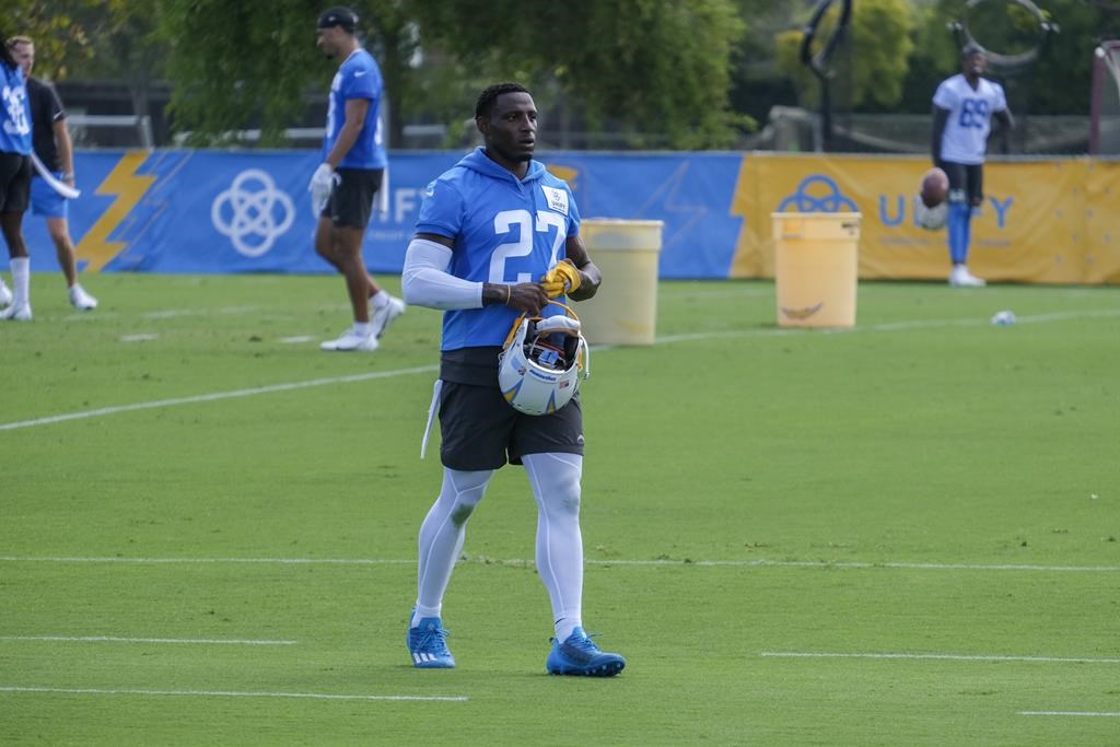JC Jackson quickly fitting into new-look Chargers defense – Winnipeg ...