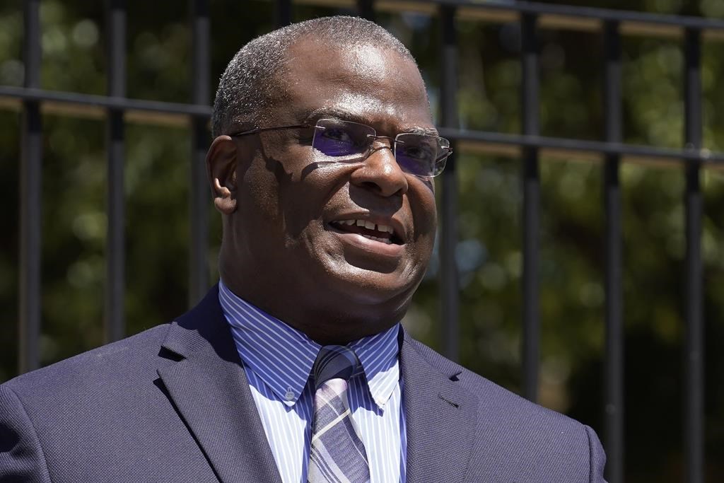 Michael Cox sworn in as Boston police commissioner – Winnipeg Free Press