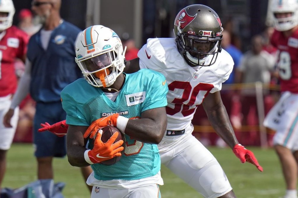 CFL star returner DeVonte Dedmon returns to Redblacks after NFL stint ...