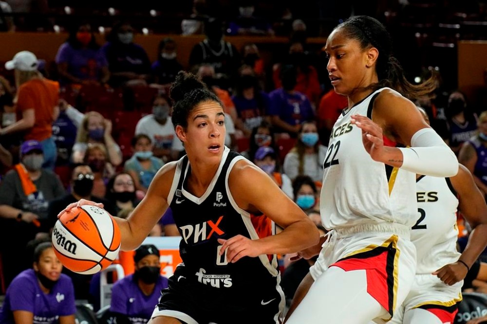 Achonwa, Carleton, Nurse headline Canada’s basketball roster for World ...