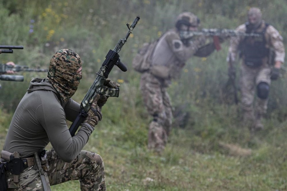 Rival Chechen fighters take war to battlefields of Ukraine – Winnipeg ...