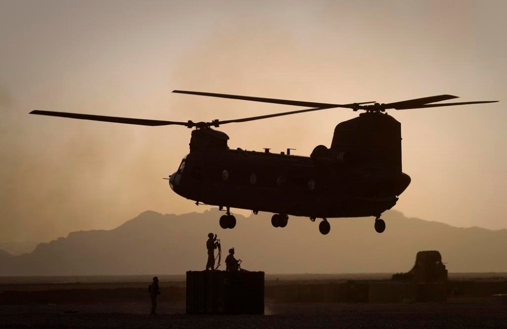 Army grounds fleet of Chinook helicopters after engine fires – Winnipeg ...