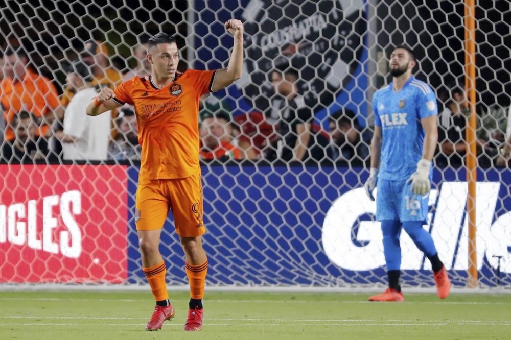 Dorsey scores, Houston Dynamo win 2-1 over Los Angeles FC – Winnipeg ...